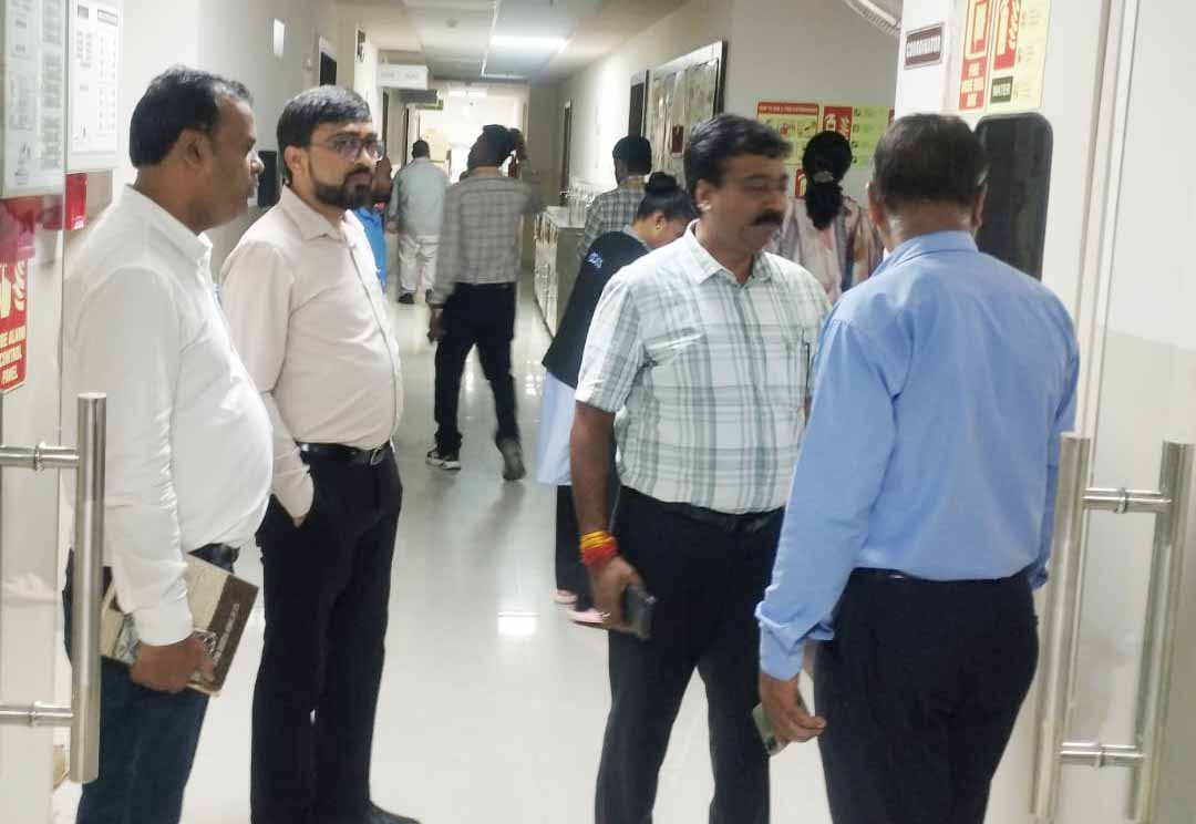 Ranchi : पहाड़ी मंदिर की जमीन पर अतिक्रमण करने वालों पर चलेगा बुलडोजर ...